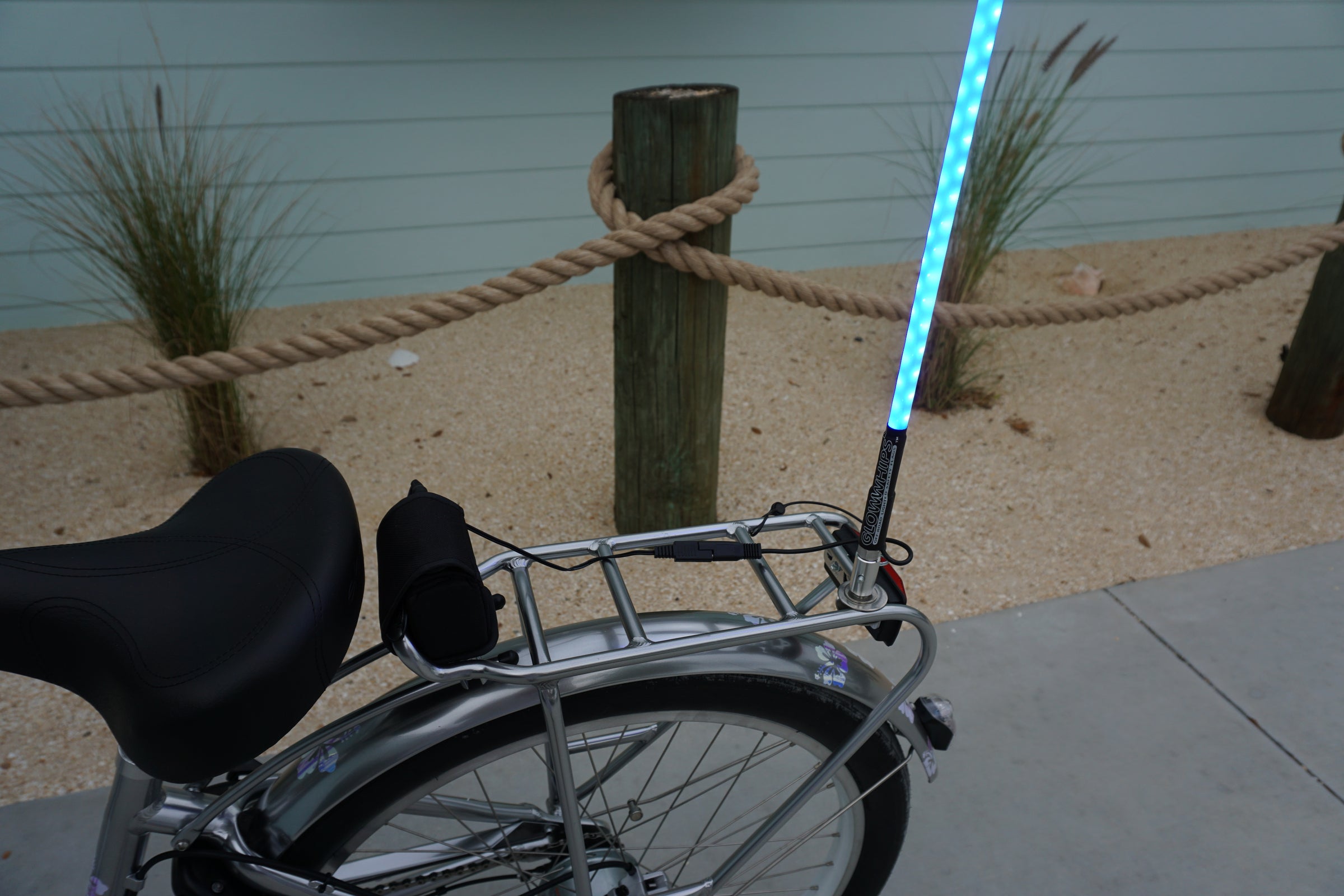 Best LED Lighted Safety Flags | Glowwhips, LLC